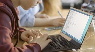 Courses in Education Centres - Oide Technology in Education